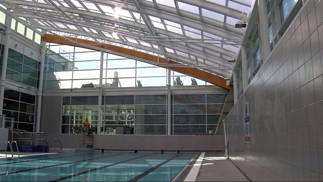 Aqua Vale Swimming and Fitness Centre | Retractable Roof